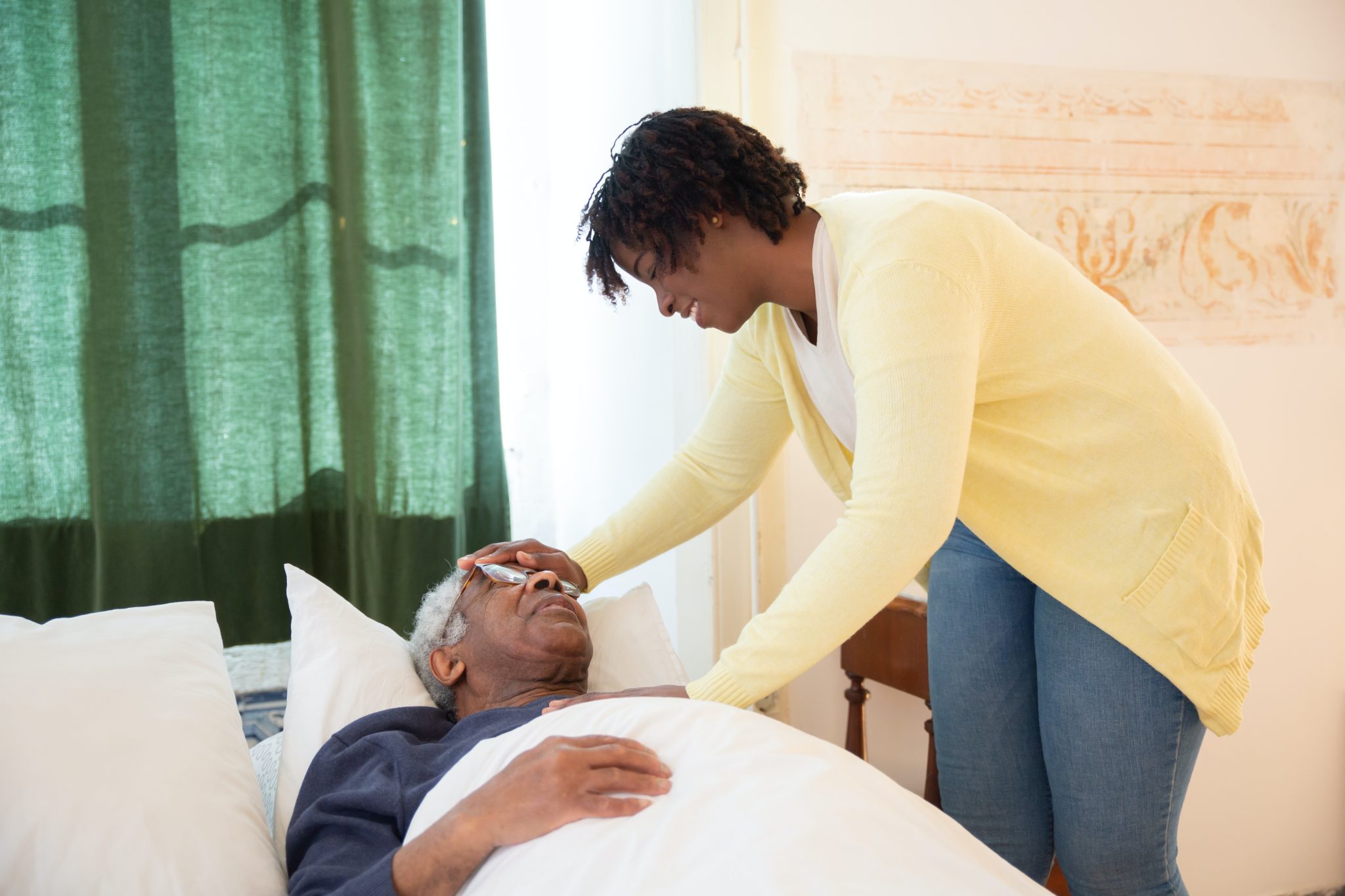 Home Care Long Island - Helping Hands Home Care